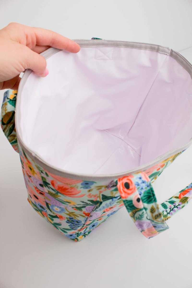 Modern Makerie | Handmade, Leak-proof, Travel Bags